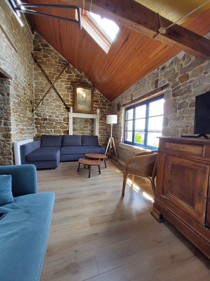 Magnifique Maison Posée Dans L'eau - Pont-l'Abbé