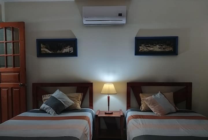 Hostal Zobeida (La Tropical) - The Bahamas