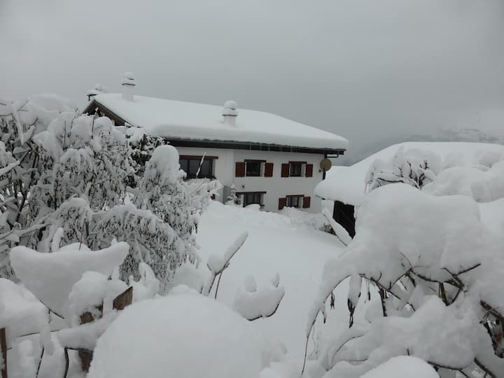 Sejour Authentique Face Au Mont-blanc - Haute-Savoie