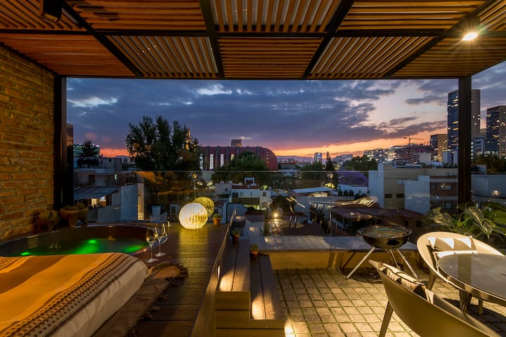 Dreamy Polanco Ph Loft | Rooftop, Jacuzzi, Views - Mexico City