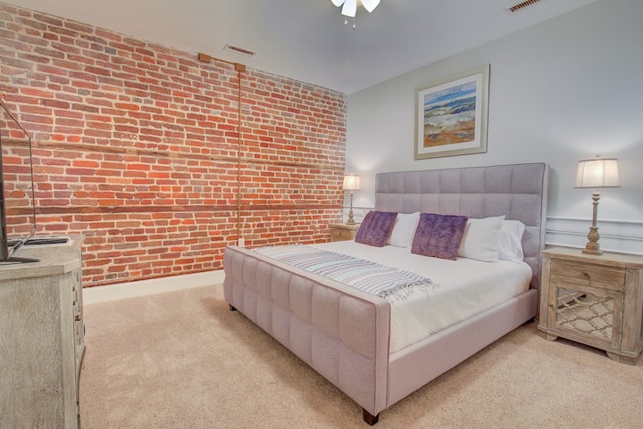 The "Carolina" Where Luxury And Location Meet - Charleston, SC