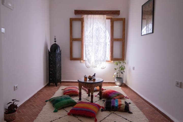Central Stay With Private Bathroom And Ac - Maroc