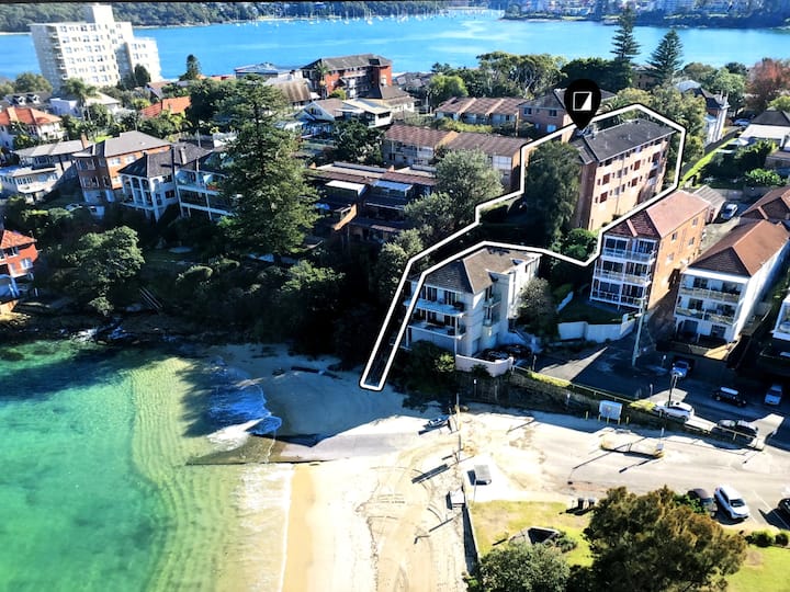 Little Manly Retreat, With Direct Beach Access - Manly