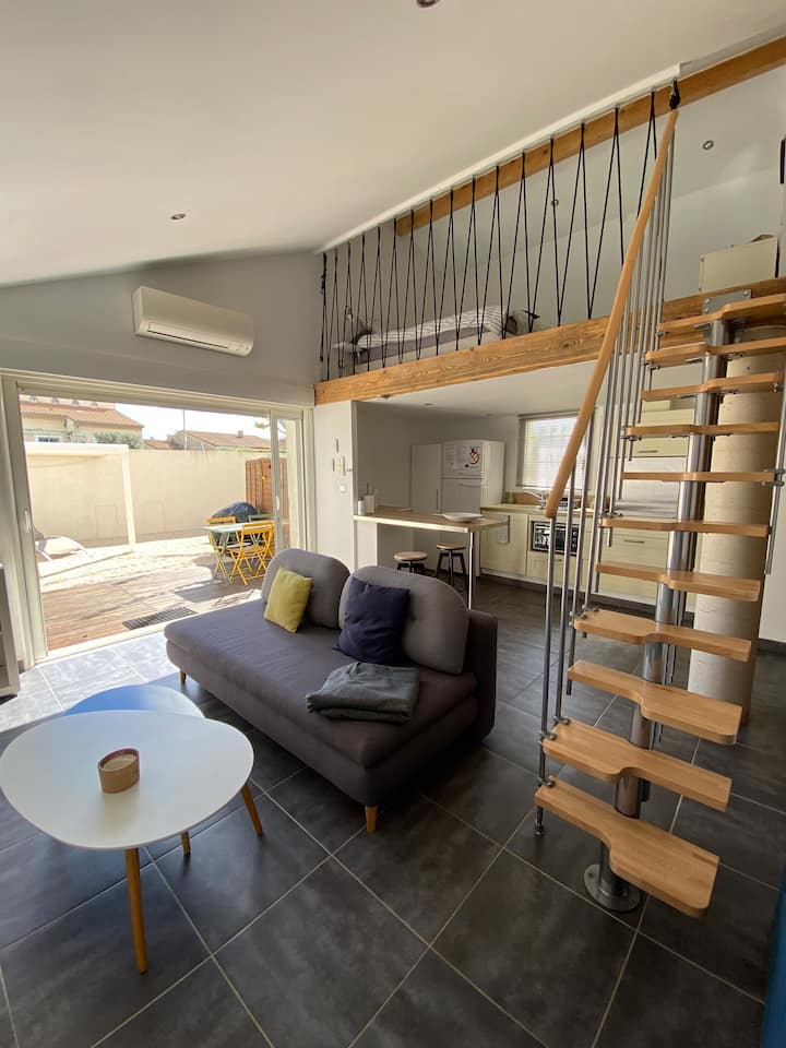 Agréable Studio Tout Confort Mezzanine 45m2 - Marguerittes