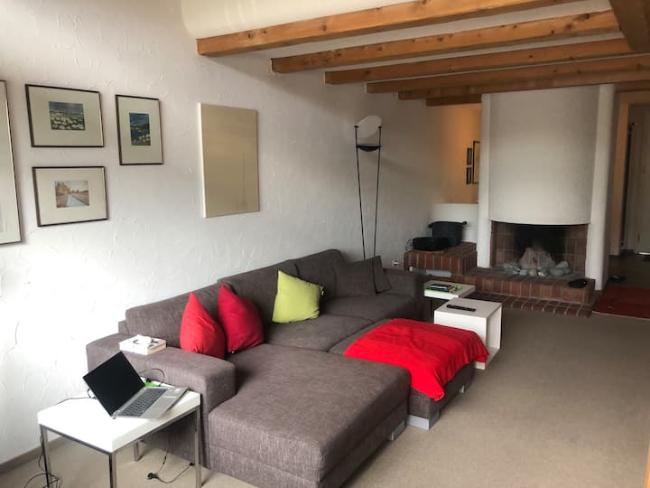 Tolle 3,5 Zimmer Ferienwohnung, 6 Betten, 2 Bäder - Laax