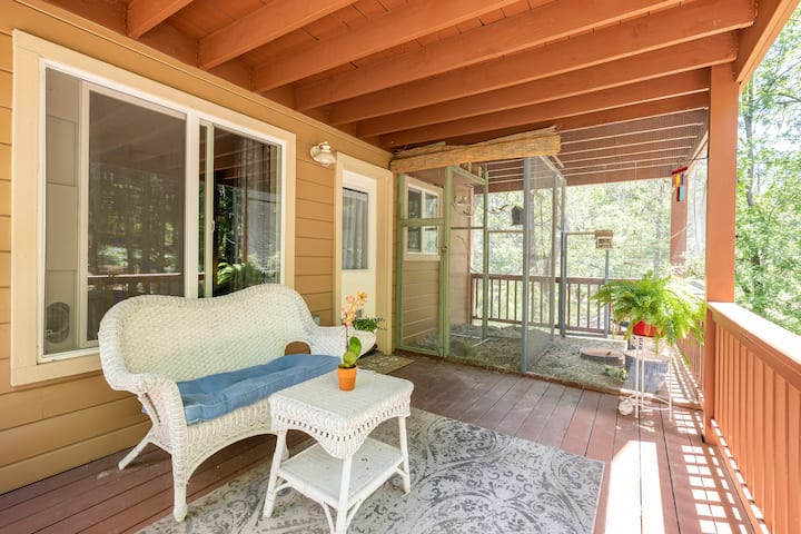 Private Suite-10 Min Walk To Town-no Clean Fee - Grass Valley, CA