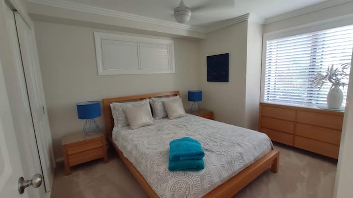 Private Two Bedroom Oasis At Lighthouse - Port Macquarie