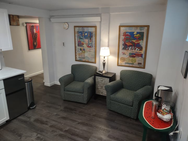 Jimi Hendrix Park Vintage Suite 1 - Seattle, WA
