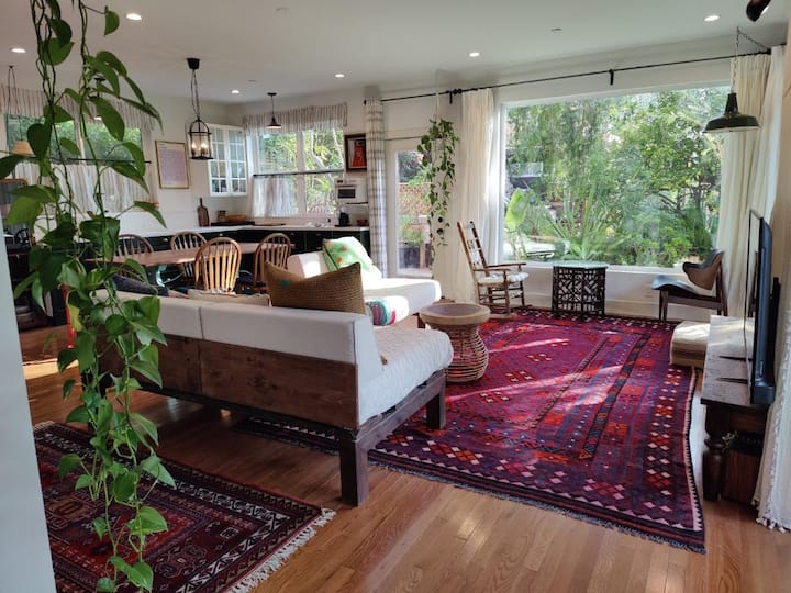 Misty's Mystical Sanctuary - Los Ángeles, CA