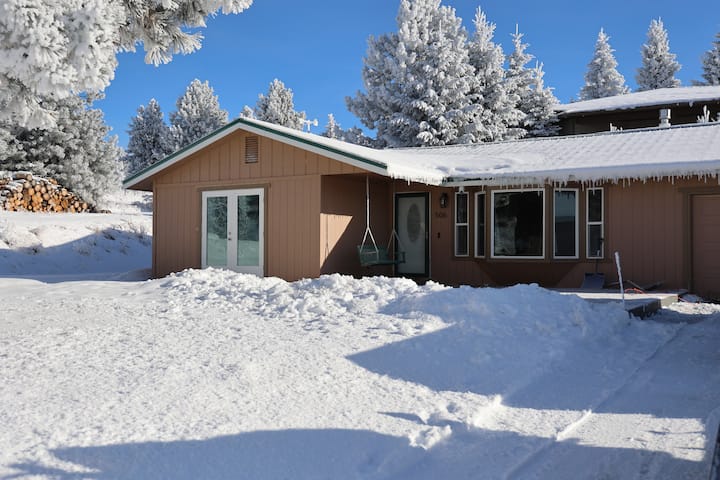 Lakeside View - Lake Access Across Street - Cascade, ID