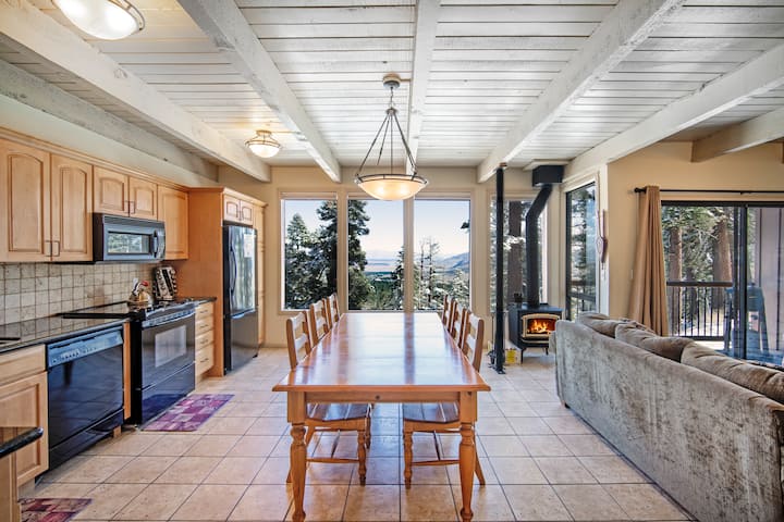 Best View In Mammoth~garage~bbq~pool~mtn Biketrail - Mammoth Lakes, CA
