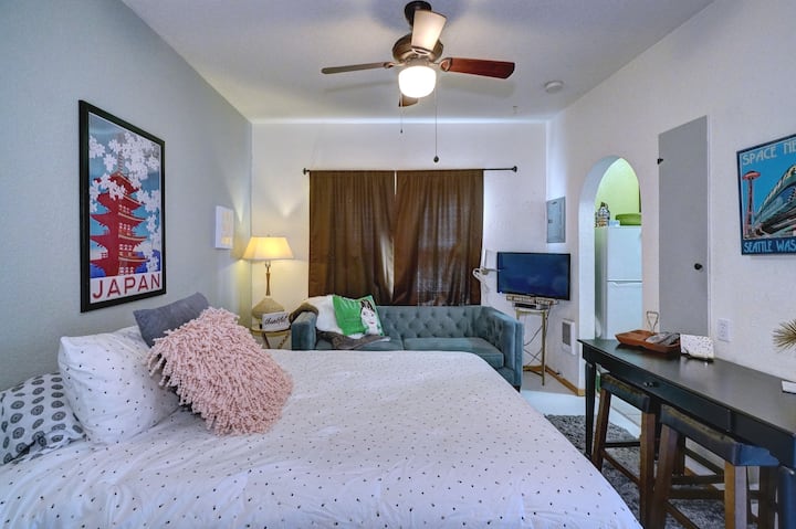 Five Fifteen Adams Downtown Oly Eclectic Studio - Olympia, WA