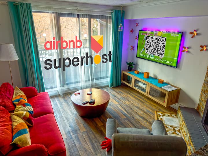 Cozy Chalet W/ A Fireplace In A Quiet Courtyard - Toronto