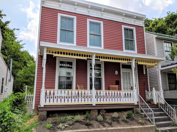 Postbellum Home In Bullseye Of Richmond - Richmond, VA