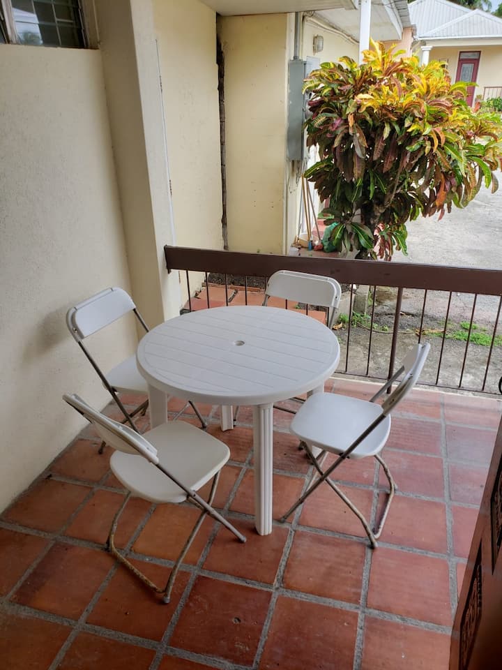 Mcdowald Court, Great Cultural Experience. - Barbados