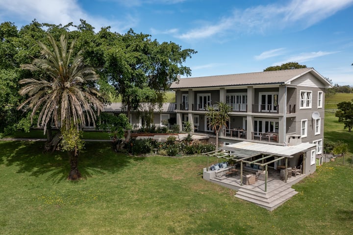 Bella Jacana Guesthouse - Plettenberg Bay