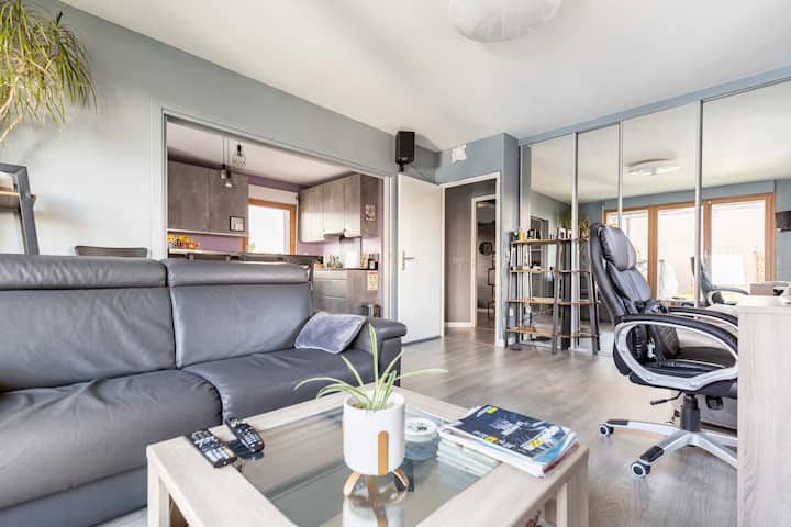 70m2 Apartment + 50m2 Terrace - Montreuil