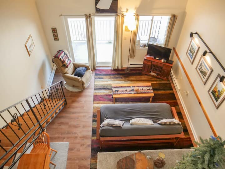 Loon Mountain Studio With A Loft - Loon Mountain, NH