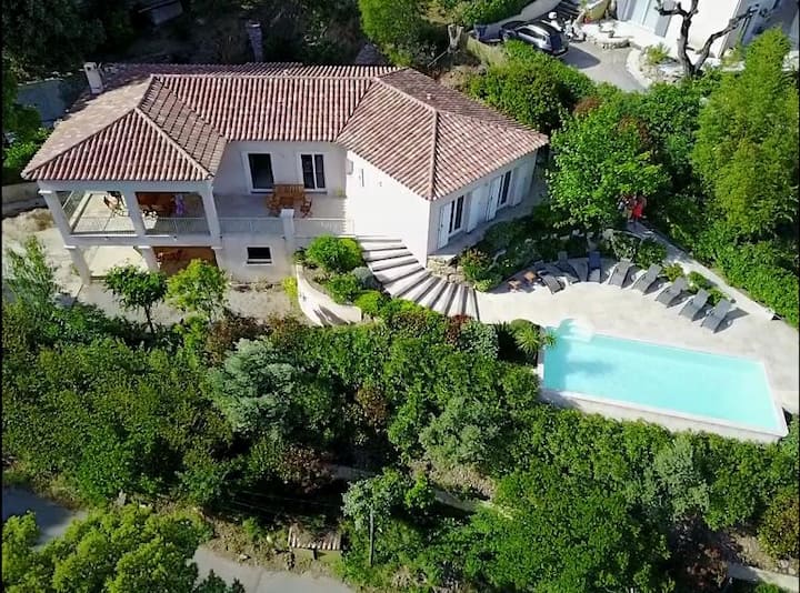 Villa Neuve Pour 12 Personnes, Avec Piscine ★★★ - Costa Azul