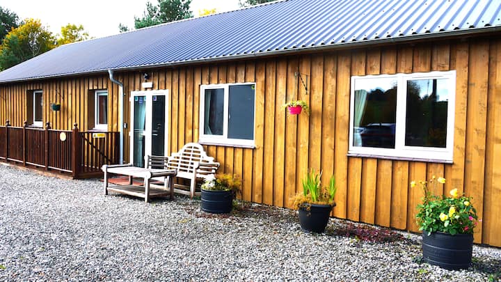 Roe Deer Cottage - Loch Ness