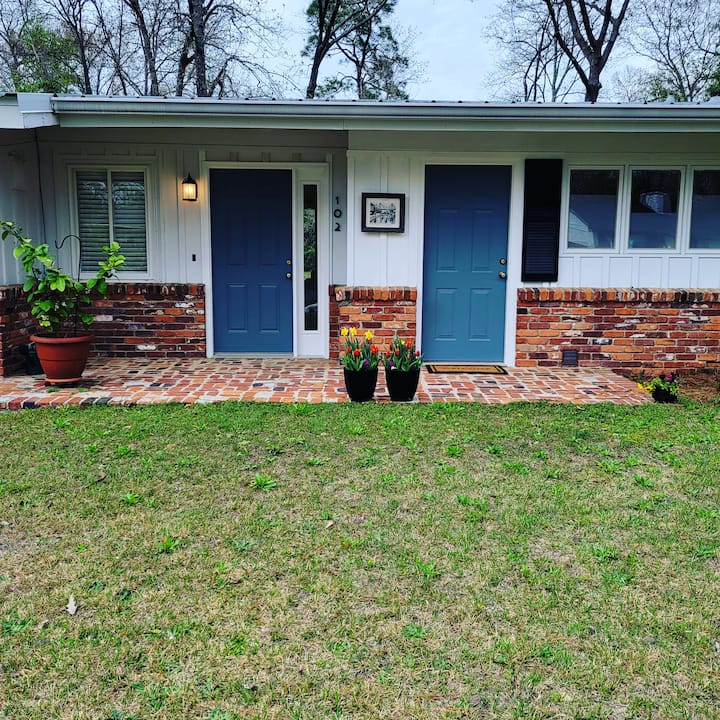 Happy New Year 2026 - Dunbarton Oaks 29803 - Aiken, SC