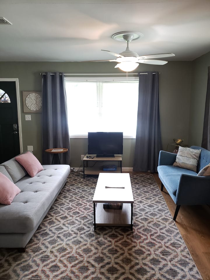 Go Braves!- 3bd/2ba 6min From Mercedes-benz/cnn/gwcc - Buckhead, GA