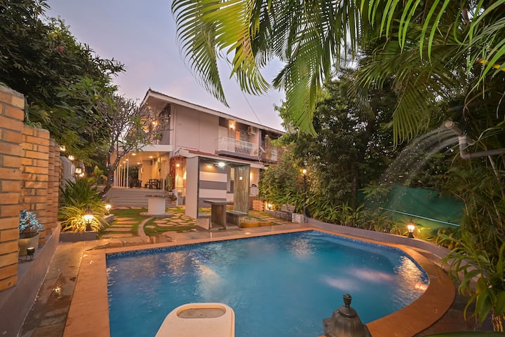 Atrio Pool Villa(3bhk) Rain Shower & Pvt Garden - Lonavla