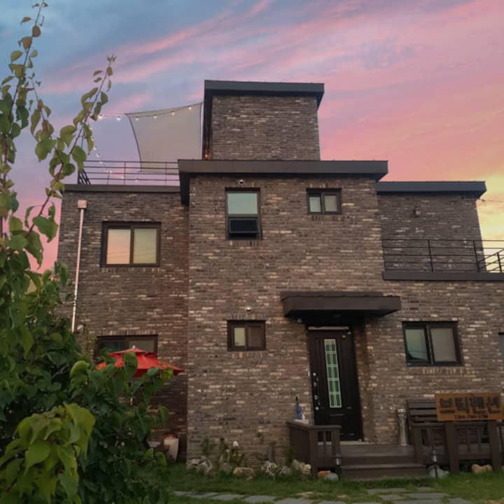 브릭펜션 - 강릉시