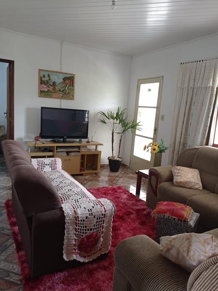 Quarto 5 Hóspedes-chácara-piscina-5 Km Centro - Taubaté