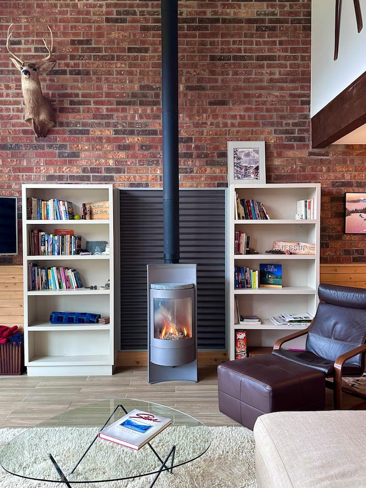2 Bedroom Condo Near Alchemist Brewery - Morristown, VT