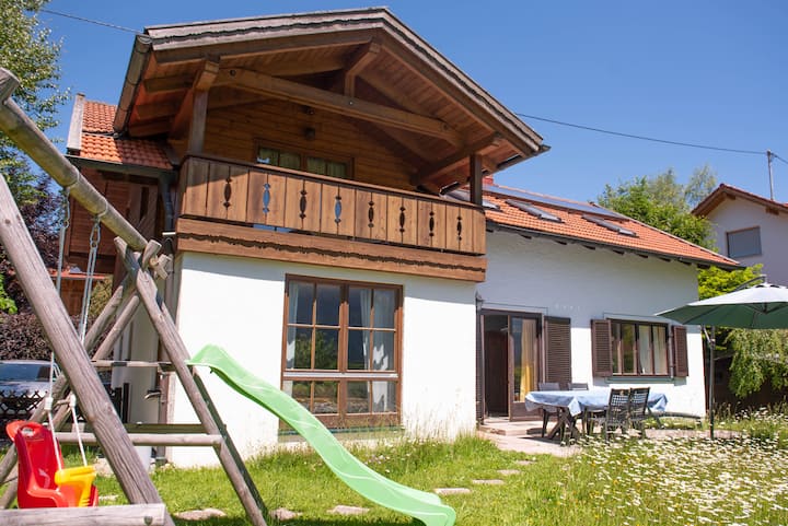 Ferienhaus Pfronten - Urlaub Für Die Großfamilie - Pfronten