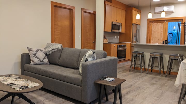 Cozy Two Bedroom High Ceiling Daylight Adu - Sunnyside - Portland