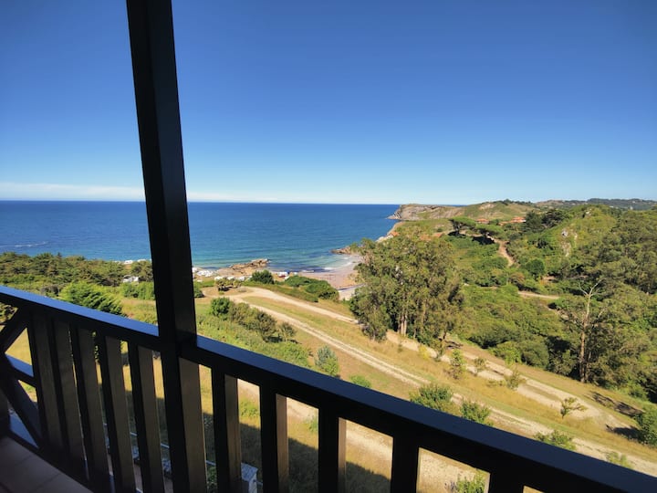 Duplex Con Preciosas Vistas Al Mar - Comillas