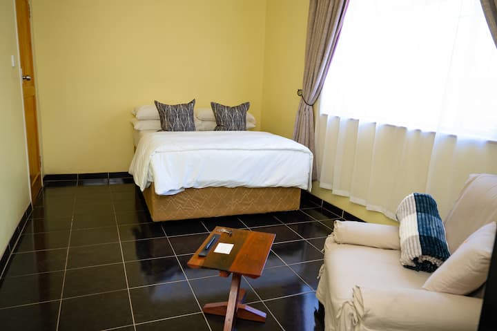 Kanyi Bedroom Suite - Harare
