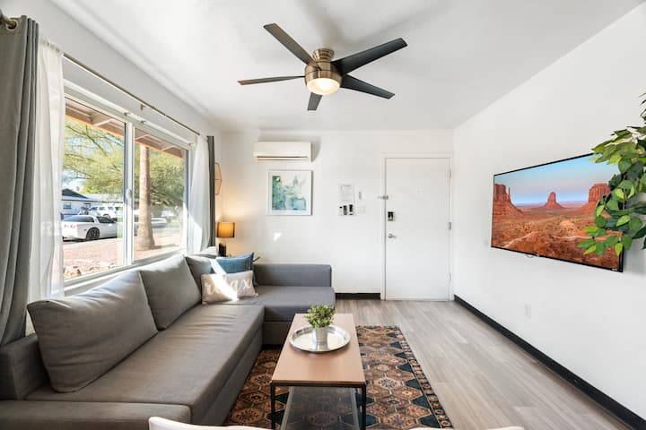 Dog Door + Community Pool + Private Yard!! - Scottsdale, AZ