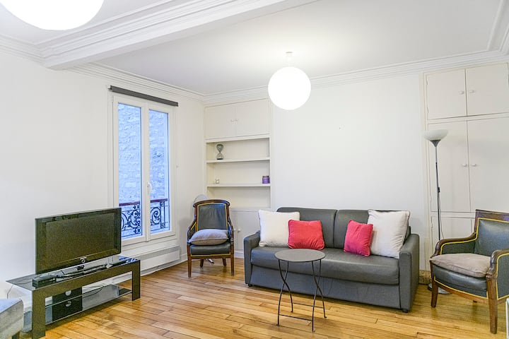 Magnifique 2 Pcs Au Coeur Des Champs ÉLysées Lido - Paris