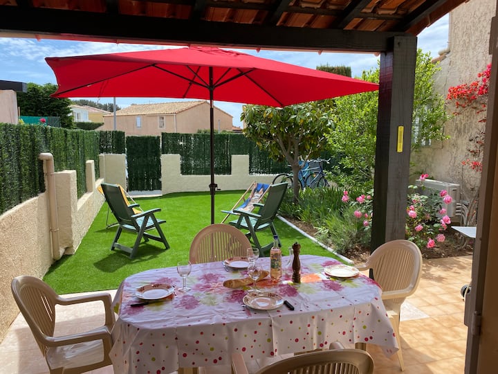Rustige, In Sanary Sur Mer, T2-villa Voor 4 Personen - Six-Fours-les-Plages