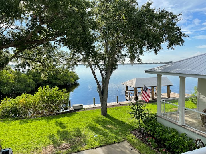 Serenity On The Manatee - Bradenton, FL