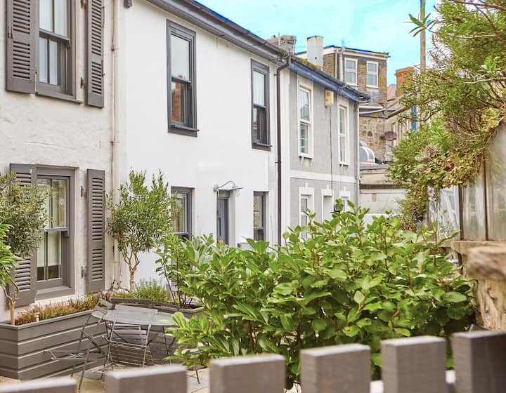 Entire Cottage, Central St Ives On Private Lane - St Ives