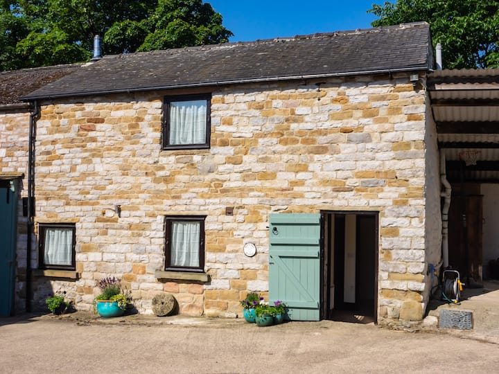 Harry Eyre Cottage, Castleton, Peak District - キャッストン
