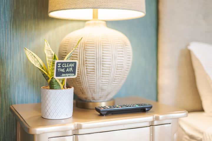 Stayforall. 10restroomcomfortbeds 9.5 Bathroom.fre - Dominica