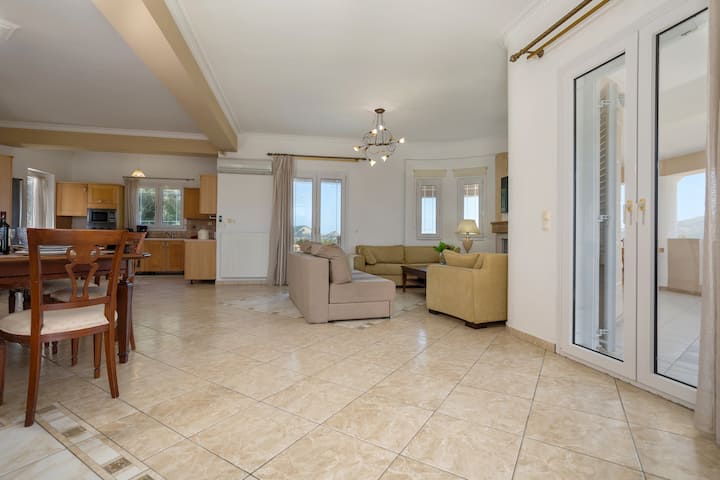 Buena Vista Villa - Piscina Privada, Vistas Espectaculares, 4 Dormitorios, Cerca De Playas. - Zakynthos