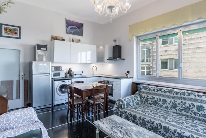 App A Skipper Con Parcheggio Su Prenotazione - Genoa