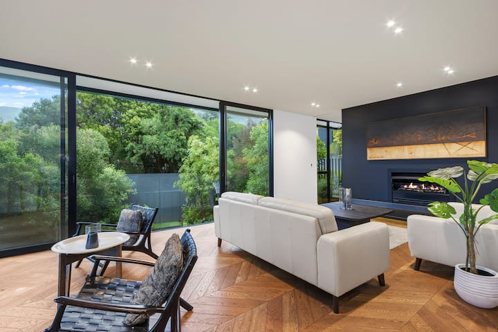 Hidden Paradise In Christchurch - Christchurch