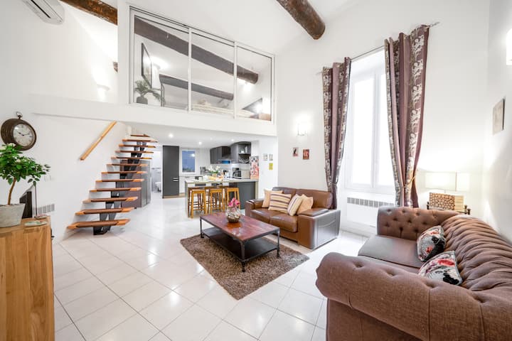 3 Bed Apt @ Cours Saleya & Beach - Aircon - Nice