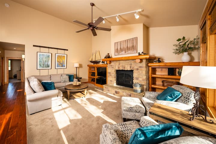 Hearthstone - Birch Home - Ponderosa State Park, McCall