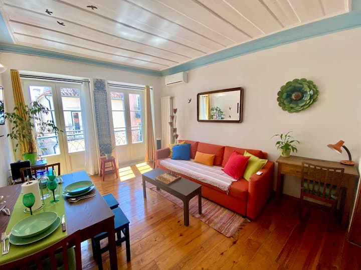 Alfama Apartment - Bright, Cozy & Chill - Campo de Ourique