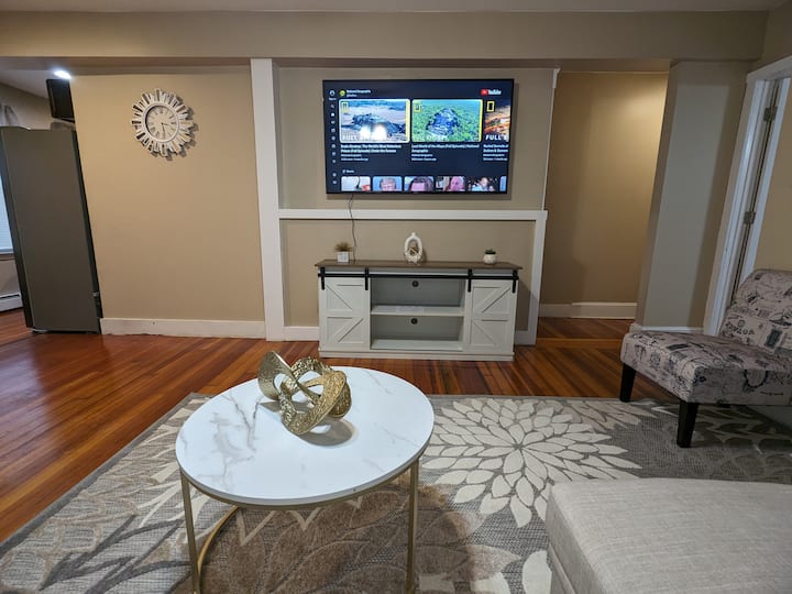 Providence Place Apartment. - Lincoln Woods State Park, Lincoln