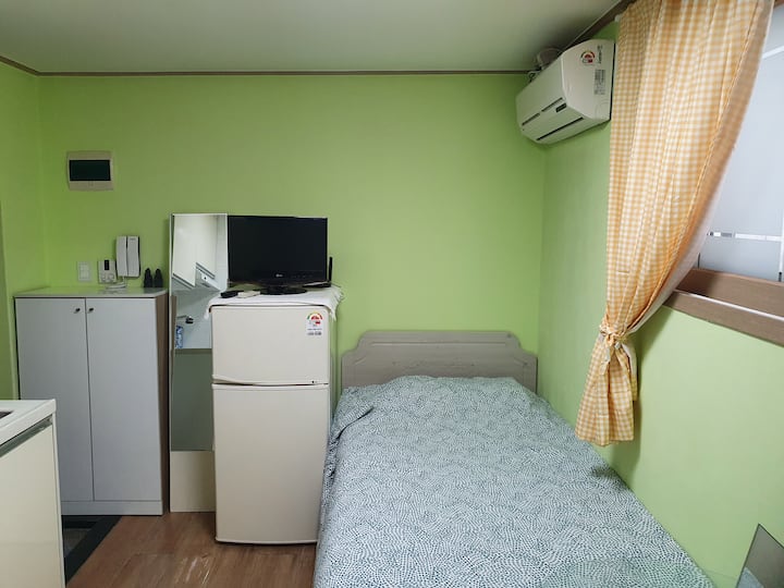 에버그린104 (Evergreen Sutdio 104)_green Room - Seoul