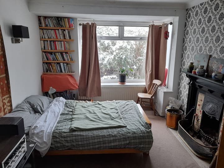 Double Bedroom W/ Own Bathroom In Central Meanwood - Leeds